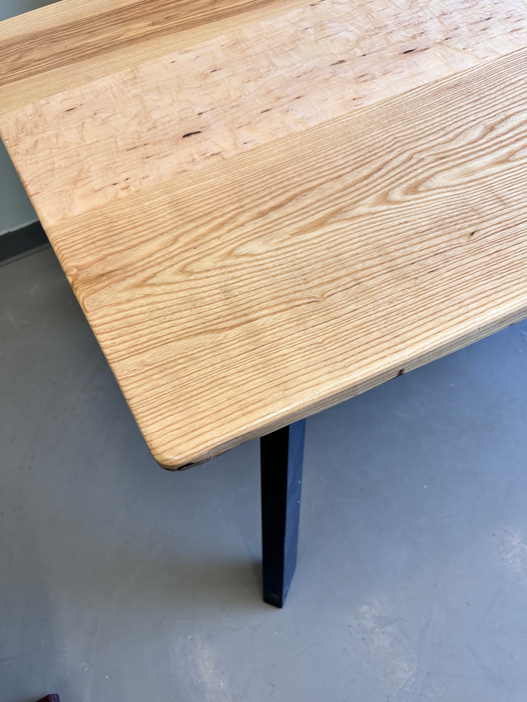 Dining Tables – Harding Wood & Furniture
