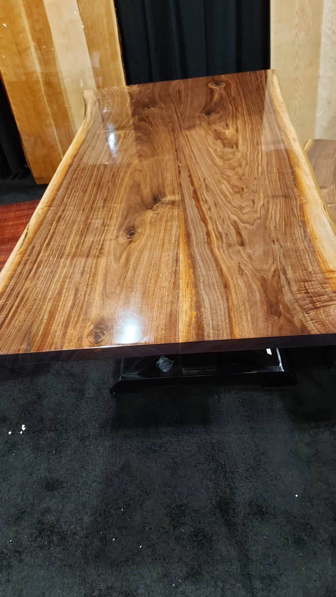 Walnut Dining Table – Harding Wood & Furniture